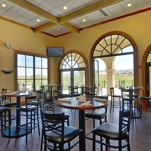 The Grill at Poppy Ridge Golf Course - Mis à jour en 2024, Restaurant ...