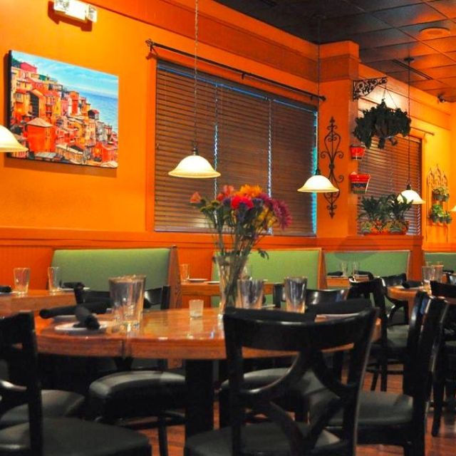 Garibaldi Trattoria - Updated 2025, Italian Restaurant in Fuquay-Varina, NC