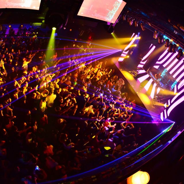 Amphitheatre - Actualizado en 2025, Bar Y Salón en Tampa, FL