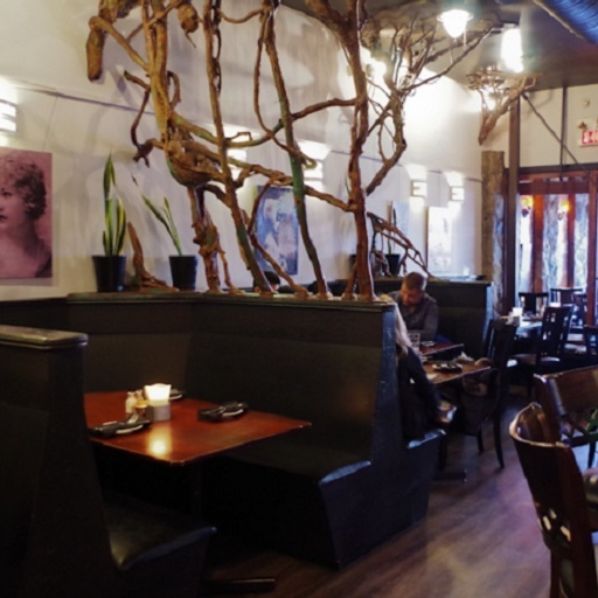 Restaurante Locus Restaurant & Lounge - Vancouver, BC | OpenTable