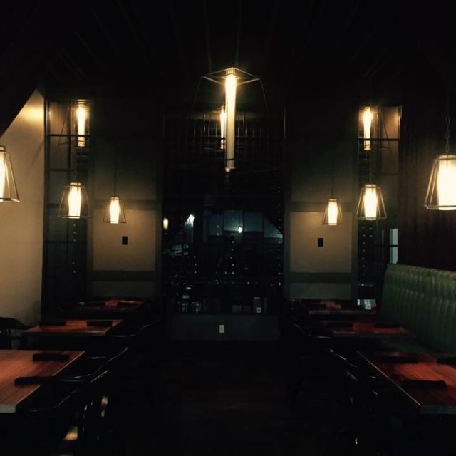 The Rotten Bunch Wine Bar + Kitchen - Actualizado en 2024, Vinoteca en ...