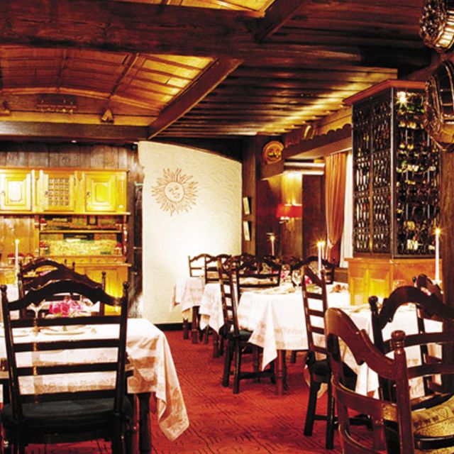 Chesa - The Peninsula Hong Kong - Updated 2025, Swiss Restaurant in ...