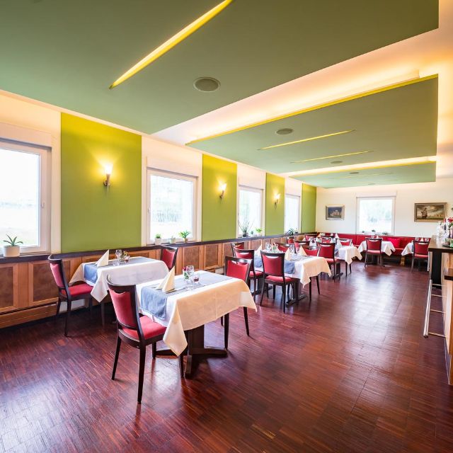 Restaurante Hotel Vater Rhein - Wörth am Rhein, RP | OpenTable
