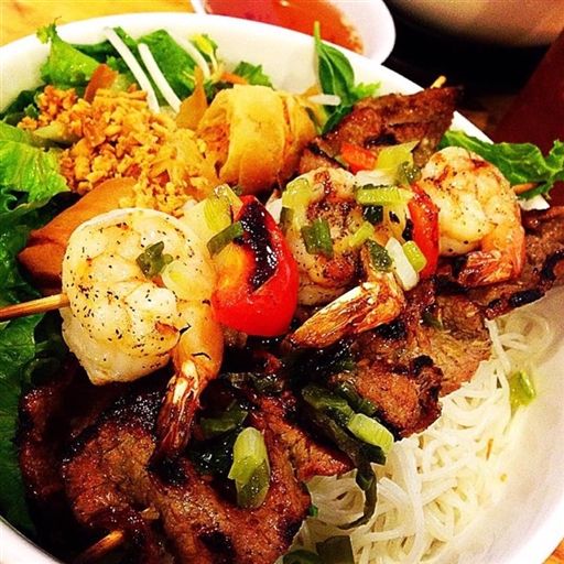 Cafe Hoang - Mis à jour en 2024, Restaurant Asiatique à Chicago, IL