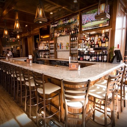 The Berry Tavern - Updated 2025, Italian Restaurant in Danvers, MA