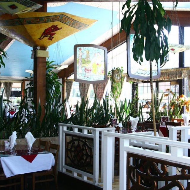 Bozzini's - Updated 2025, European Restaurant in Surrey, BC