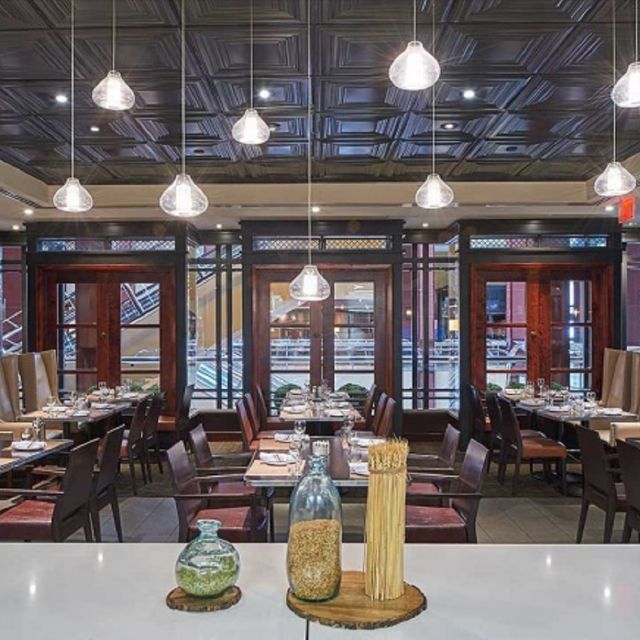 BnB Toronto - Bistro and Bar- Sheraton Centre Toronto Hotel ...