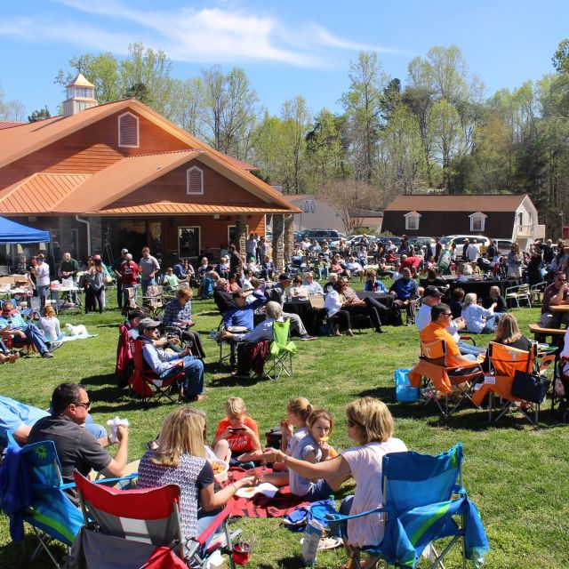 Grapevine Grille at Westbend Winery & Brewery - Updated 2025, Grill in ...