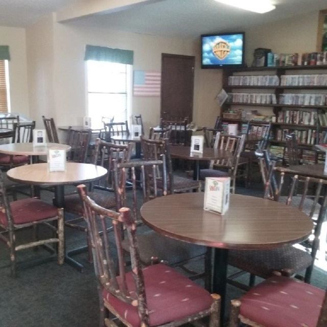 The Grill @ Holiday Inn Club of the Ozarks - Updated 2025, American ...