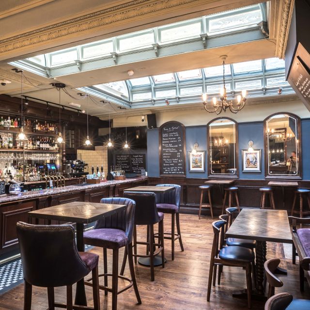 Restaurant The Punch Tavern - London, | OpenTable