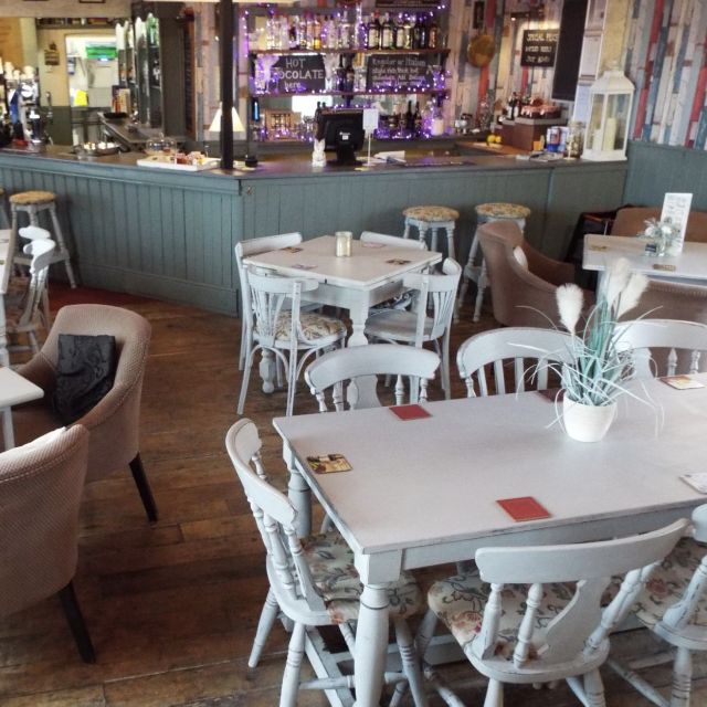 Coach & Horses - Deal - Updated 2025, Gastro Pub in Deal, Kent