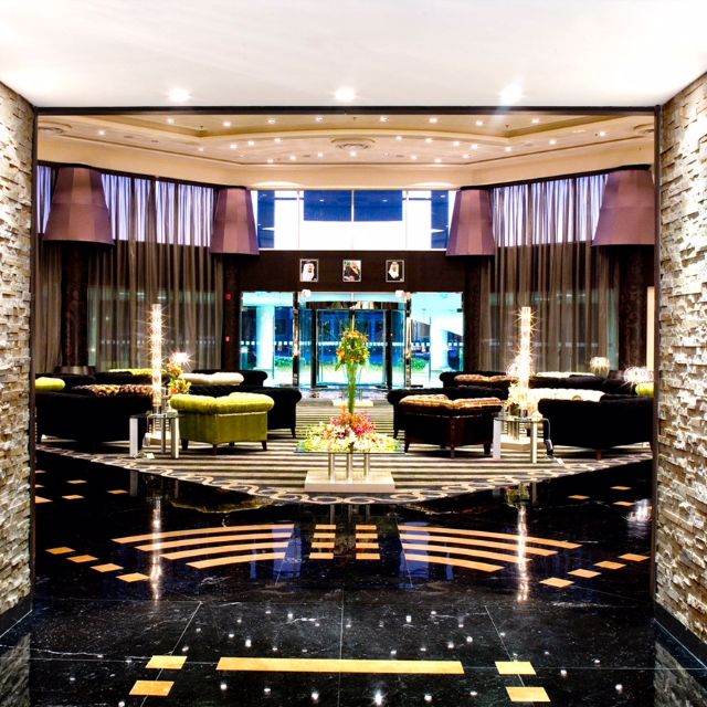 Al Jawhara Restaurant - Holiday Inn Riyadh - Izdihar - Riyadh, Riyadh ...