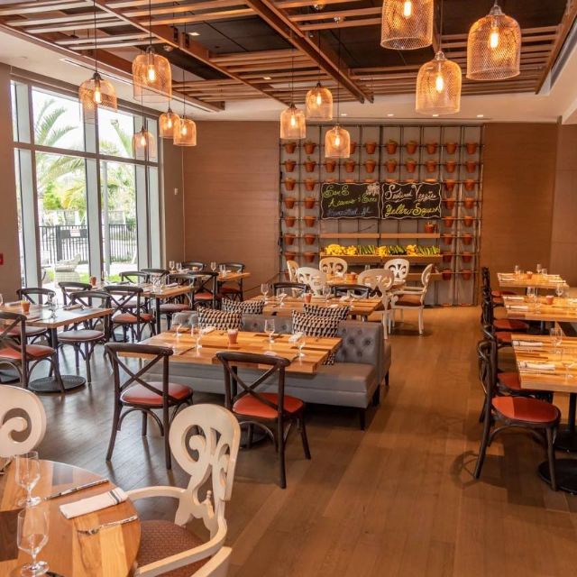 Table 55-Hilton Miami/dadeland - Updated 2026, American Restaurant in ...