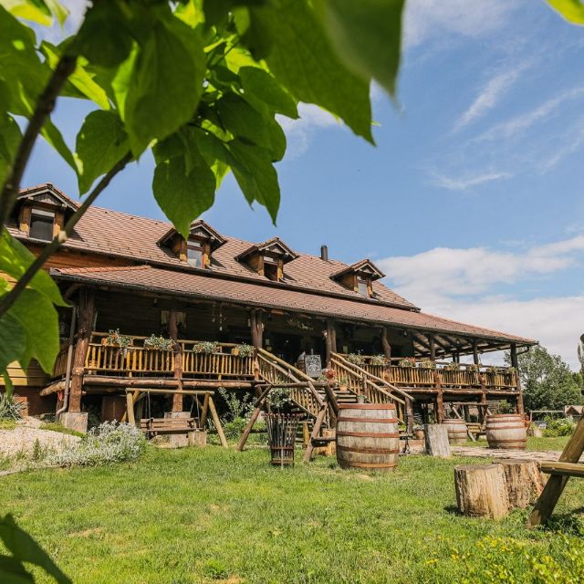 Izletiste Cowboy - Actualizado en 2025, Asador en Markuševec ...