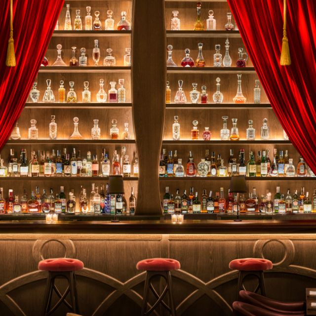 Cabaret Restaurant - The Barcelona EDITION – Barcelona | Book on ...