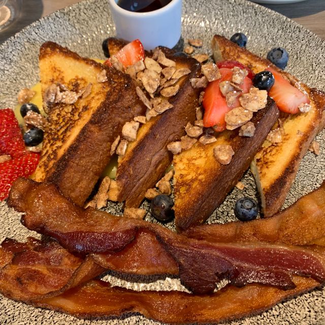 Basalt Restaurant @ Dukes Lane Market and Eatery - Honolulu, HI | OpenTable