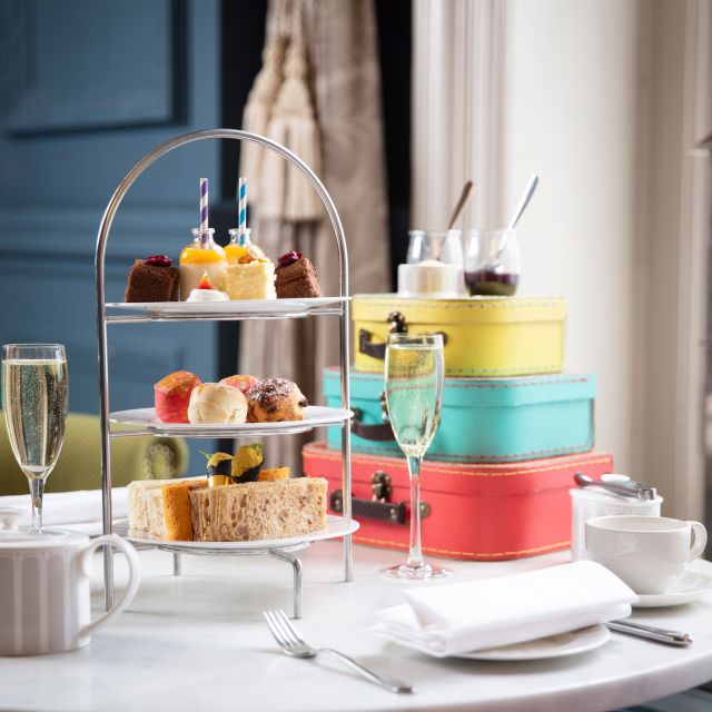 Restaurante Tea Lounge at The Clermont Victoria - London, | OpenTable