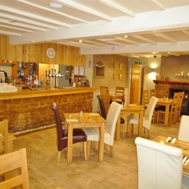 Restaurante The Thornhill Arms - Rushton, , Northamptonshire | OpenTable