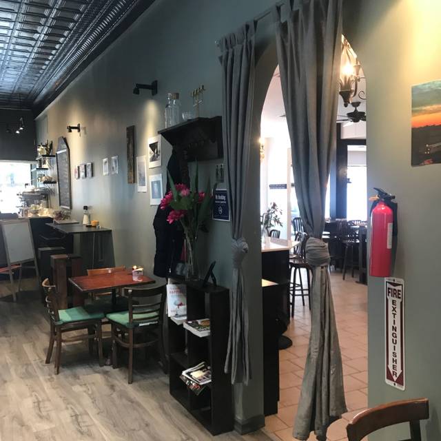 Cafe Buon Gusto - Updated 2025, Italian Restaurant in Bronx, NY