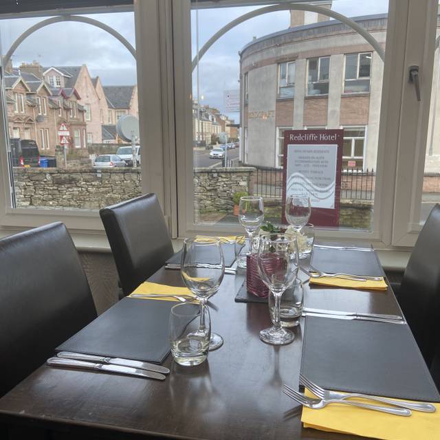 Restaurante Redcliffe Bar and Restaurant - Inverness, , Highland ...