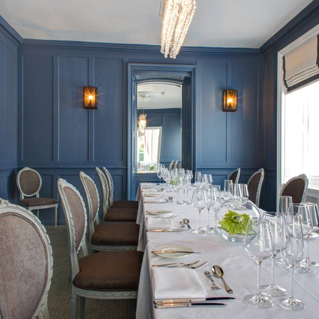 Ellis’s Restaurant - Updated 2025, British Restaurant in Stock, Essex