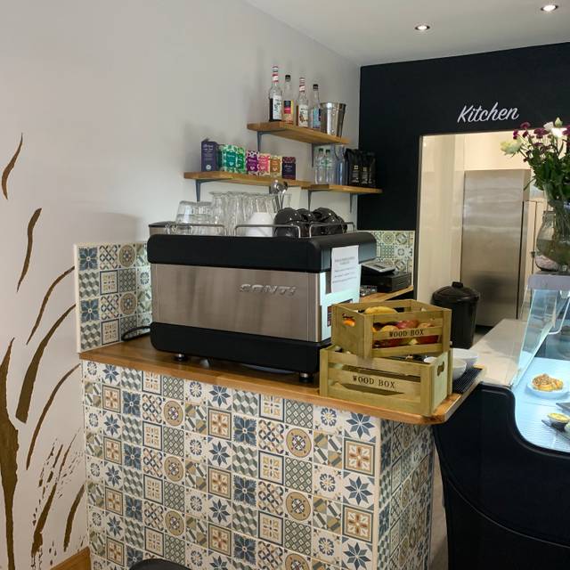 Lunch at Twelve - Actualizado en 2025, restaurante mexicano en Barry ...