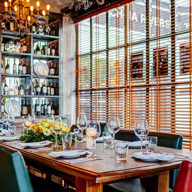 El Gaucho Argentinian Steakhouse - Indochina Riverside Mall - Updated ...