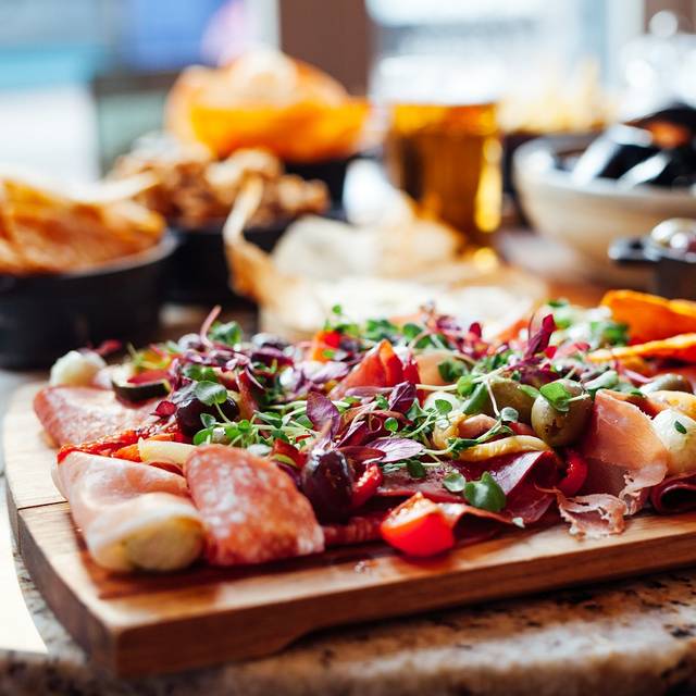 Restaurante The George Vaults - Rochester, , Kent | OpenTable