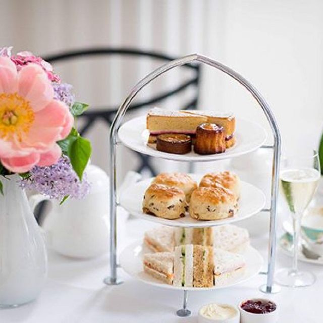 Afternoon Tea at The Best Western Guide Post Hotel - Updated 2025 ...