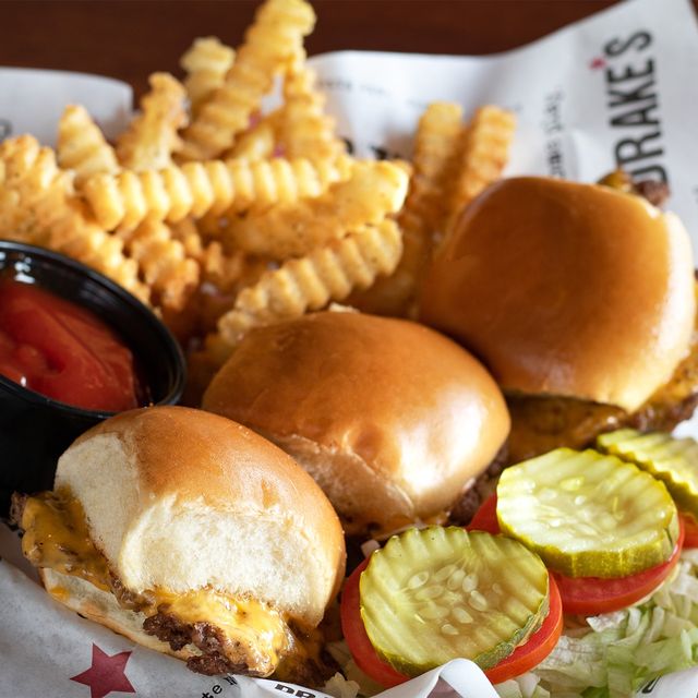 Drake's - Franklin - Updated 2025, American Restaurant in Franklin, TN