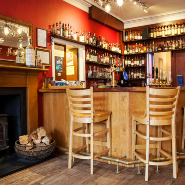 Kinlochewe Hotel - Updated 2025, Scottish Restaurant in Achnasheen ...