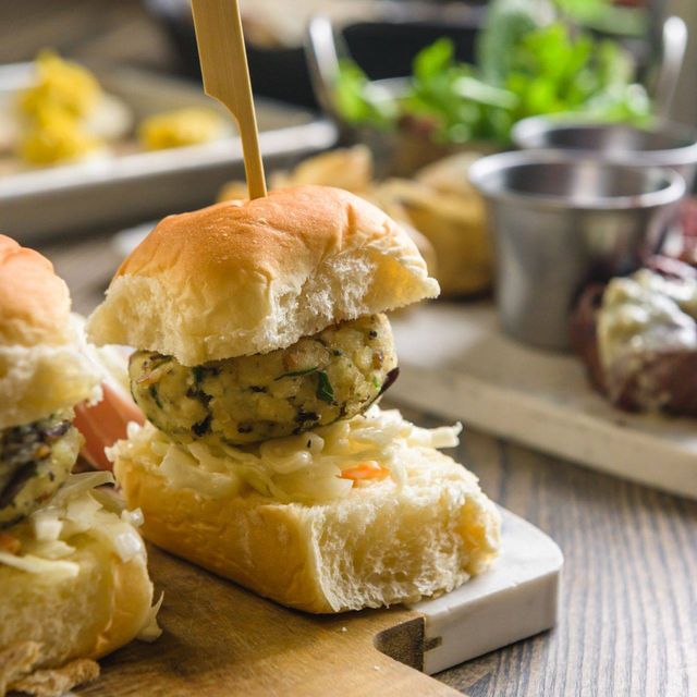 First Draft Taproom & Kitchen Restaurante - Minneapolis, MN | OpenTable