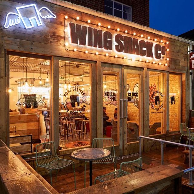 Restaurante Wingshack Co - London | OpenTable