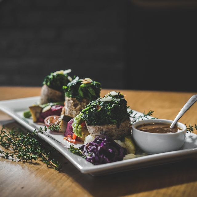 Les Pyrénées Restaurant - Montréal, QC | OpenTable