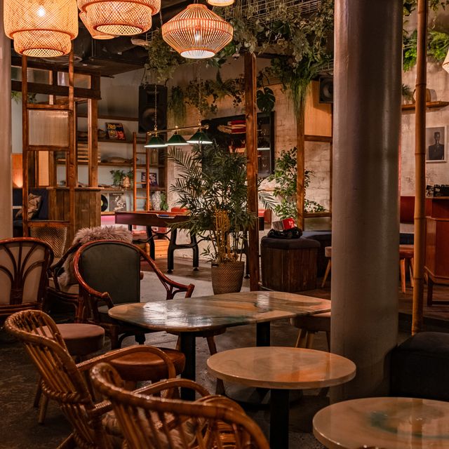 Restaurant Nine Lives Bar - London, | OpenTable