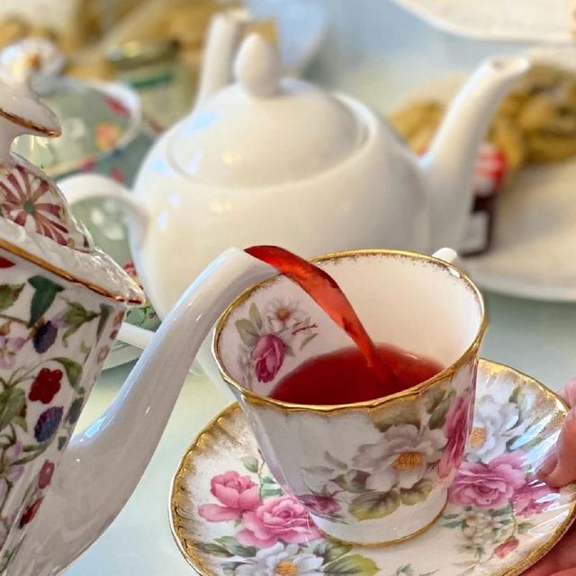 Spilt Tea - Mis à jour en 2024, Restaurant Goûter à Fredericksburg, VA