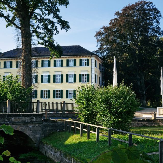 Restaurant im Schloss Burgellern - Top Rated Restaurant in Scheßlitz ...