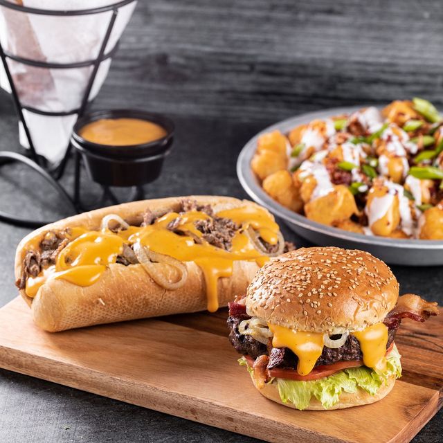 The Greene Turtle Sports Bar & Grille - East Meadow - Updated 2024 ...