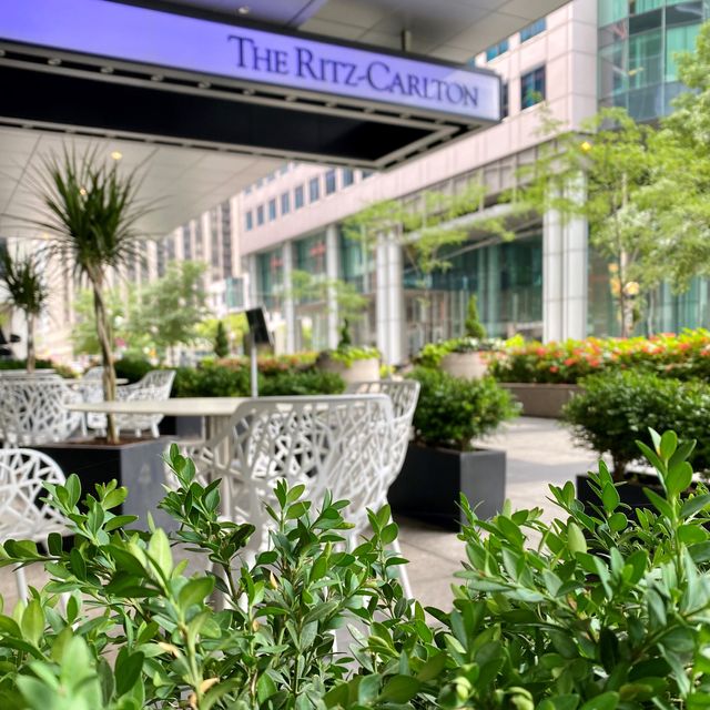 LANO – The Ritz-Carlton, Toronto Restaurant - Toronto, ON | OpenTable
