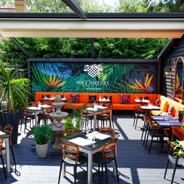 The Chequers Matching Green - Top Rated Restaurant in Matching, Essex ...