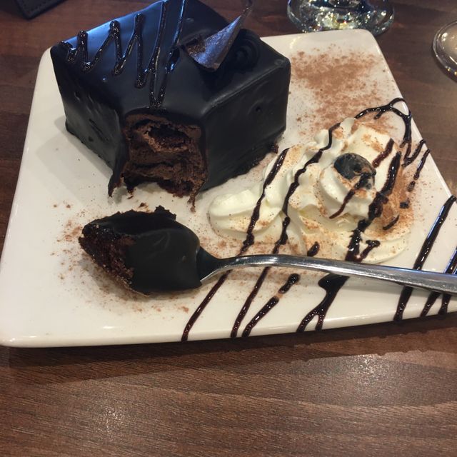 Pera Kitchen Restaurant - Biggleswade, Bedfordshire | OpenTable