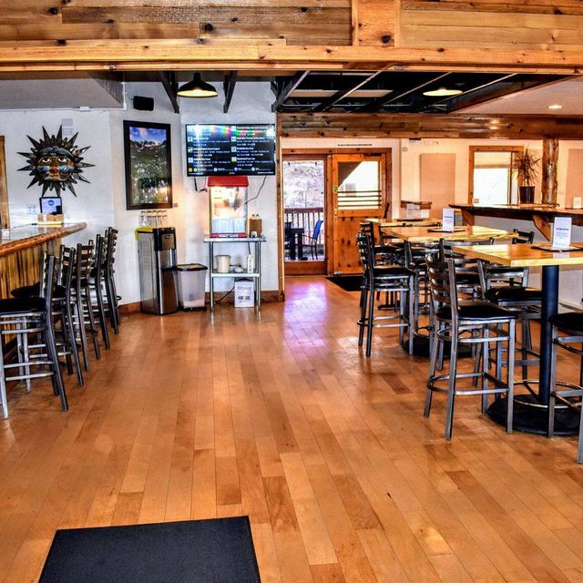 Snowpack Taproom & Pizzeria - Updated 2025, Pizzeria in Conifer, CO