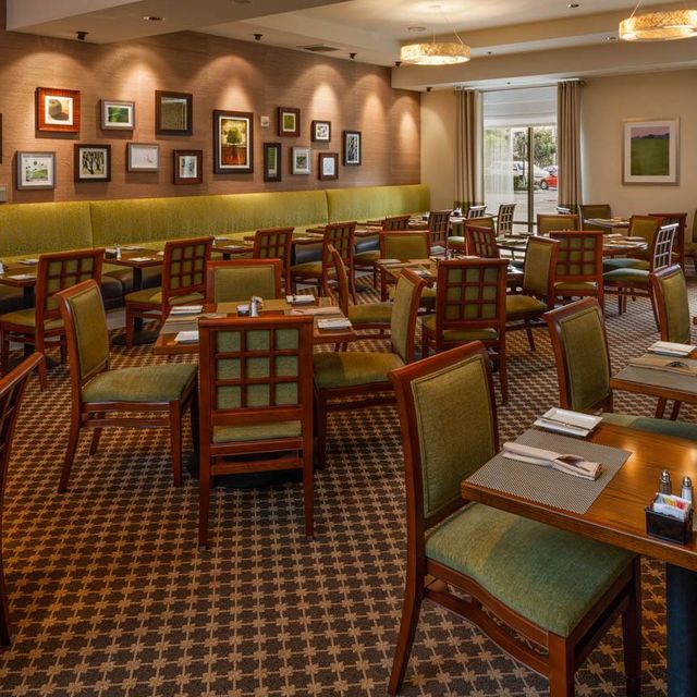 90 Pacifica Restaurant & Wine Bar - Doubletree Irvine Spectrum - Irvine ...