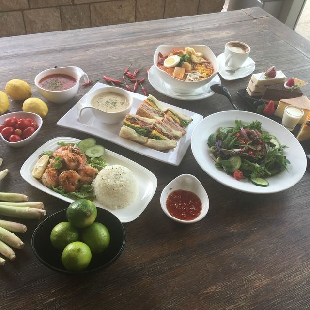 Restaurante Panya Bistro & Bakery - Honolulu, , HI | OpenTable