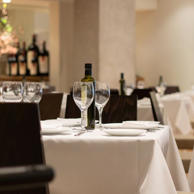 Estiatorio Milos – Midtown New York Restaurant - New York, NY | OpenTable