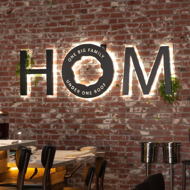 HOM Italian Eatery Restaurant - Woodland Hills, CA | OpenTable