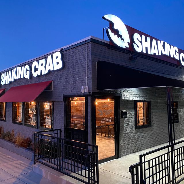 Shaking Crab - Philadelphia - Updated 2025, Seafood Restaurant in ...