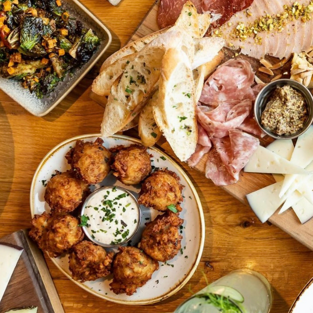 Restaurante LouVino - The Highlands - Louisville, , KY | OpenTable