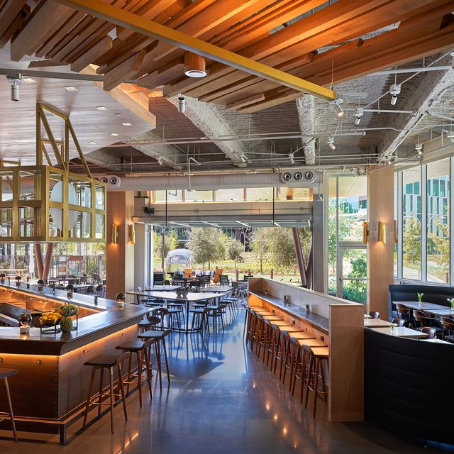Restaurante Roger Bar & Restaurant - Mountain View, , CA | OpenTable
