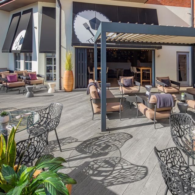 Afternoon Tea at Crowne Plaza Solihull - Actualizado en 2024 ...